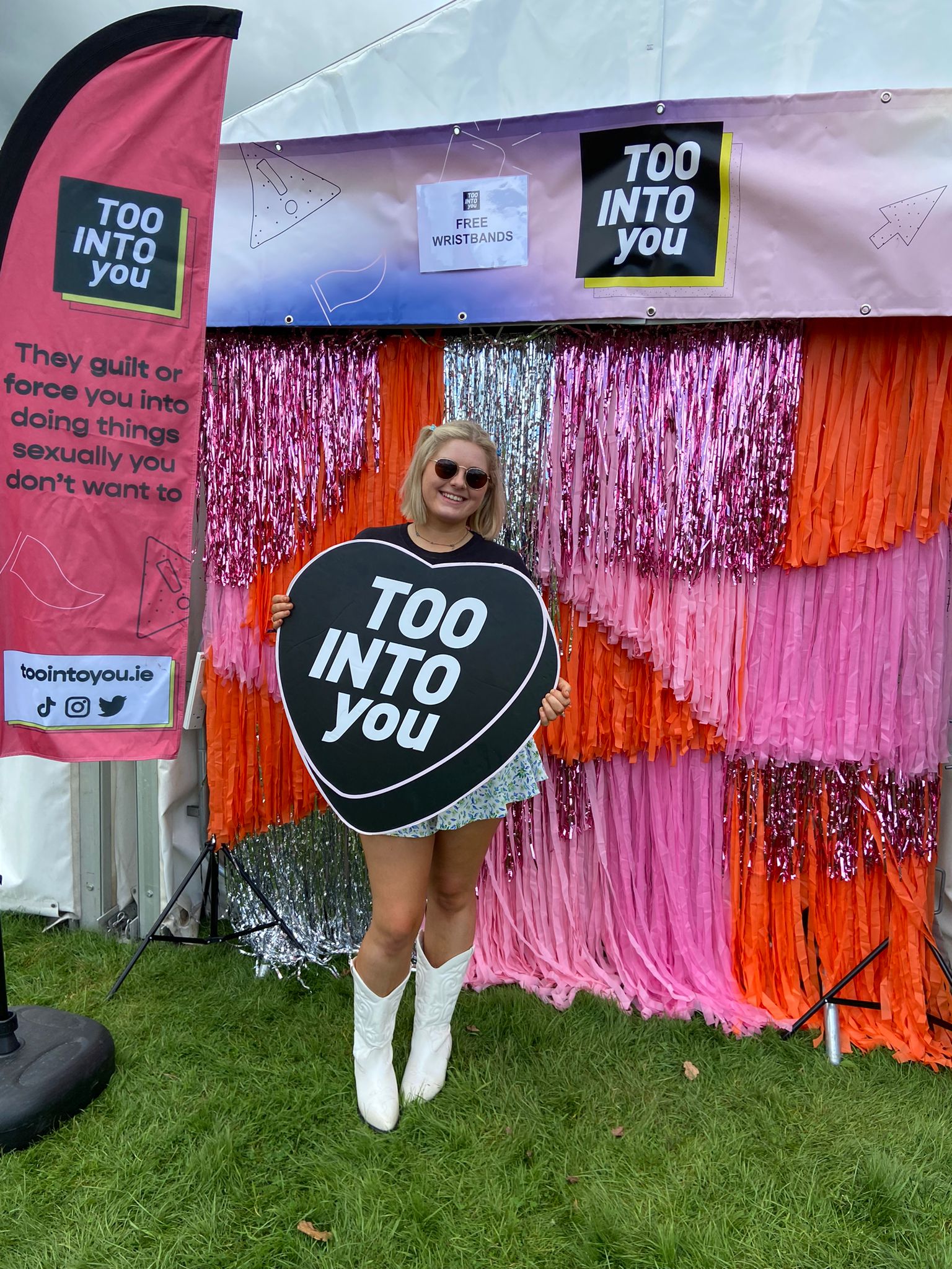 Too Into You campaign - Women's Aid